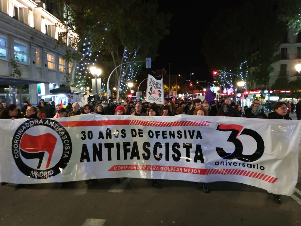POLÍTICA E HISTORIA: ¿CUÁL ES EL SIGNIFICADO DEL SÍMBOLO ANTIFASCISTA ...